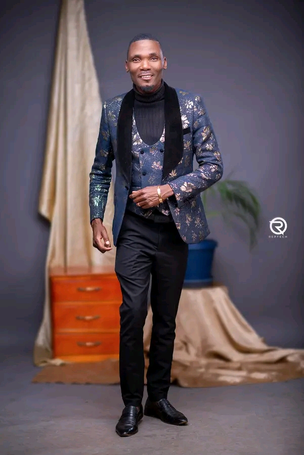 Ndigwedezeni-Evance-Meleka - Malawi Gospel Music